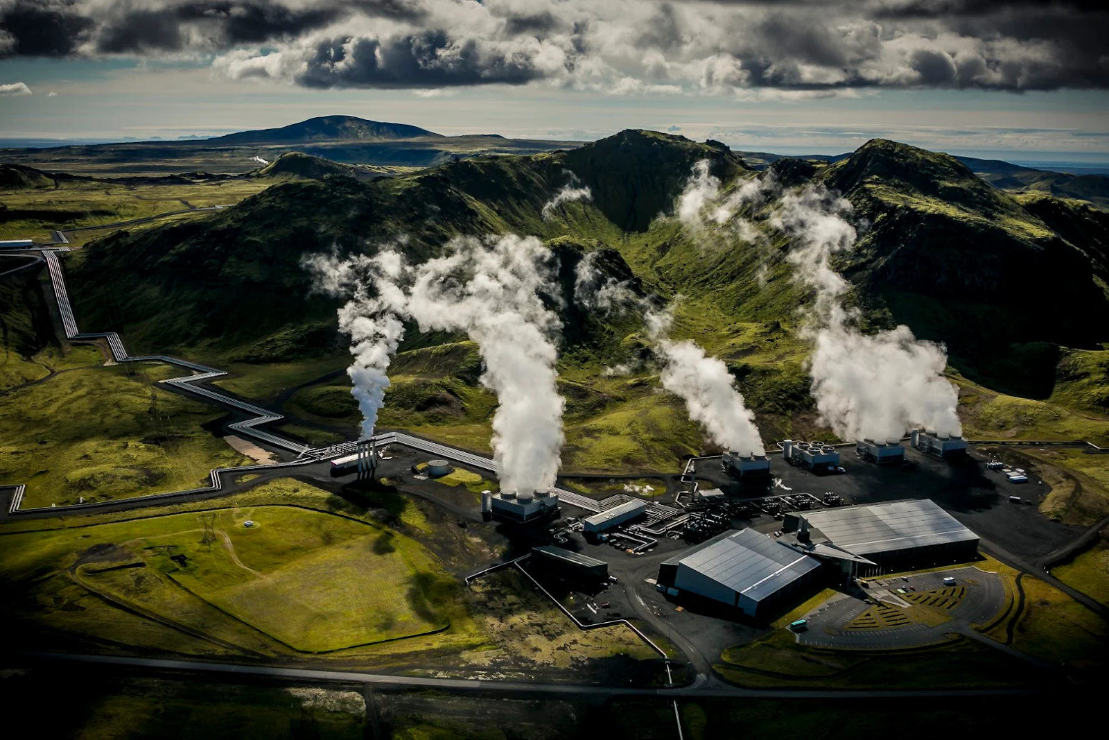 Solar vs. Geothermal: Which Renewable Energy Source is Best for You ...